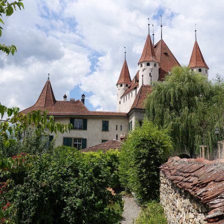 Stay in Thun - Rooms & Apartments - BnB Switzerland